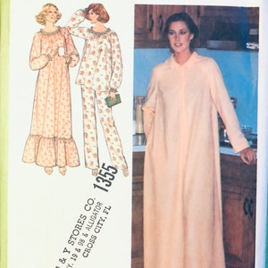 Misses' Robe, Nightgown, and Pajamas Sewing Pattern...simplicity 8773 ...