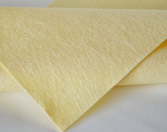100% Wool Felt Roll in Color LIGHT YELLOW 5 X 36 Wool Felt Roll ...