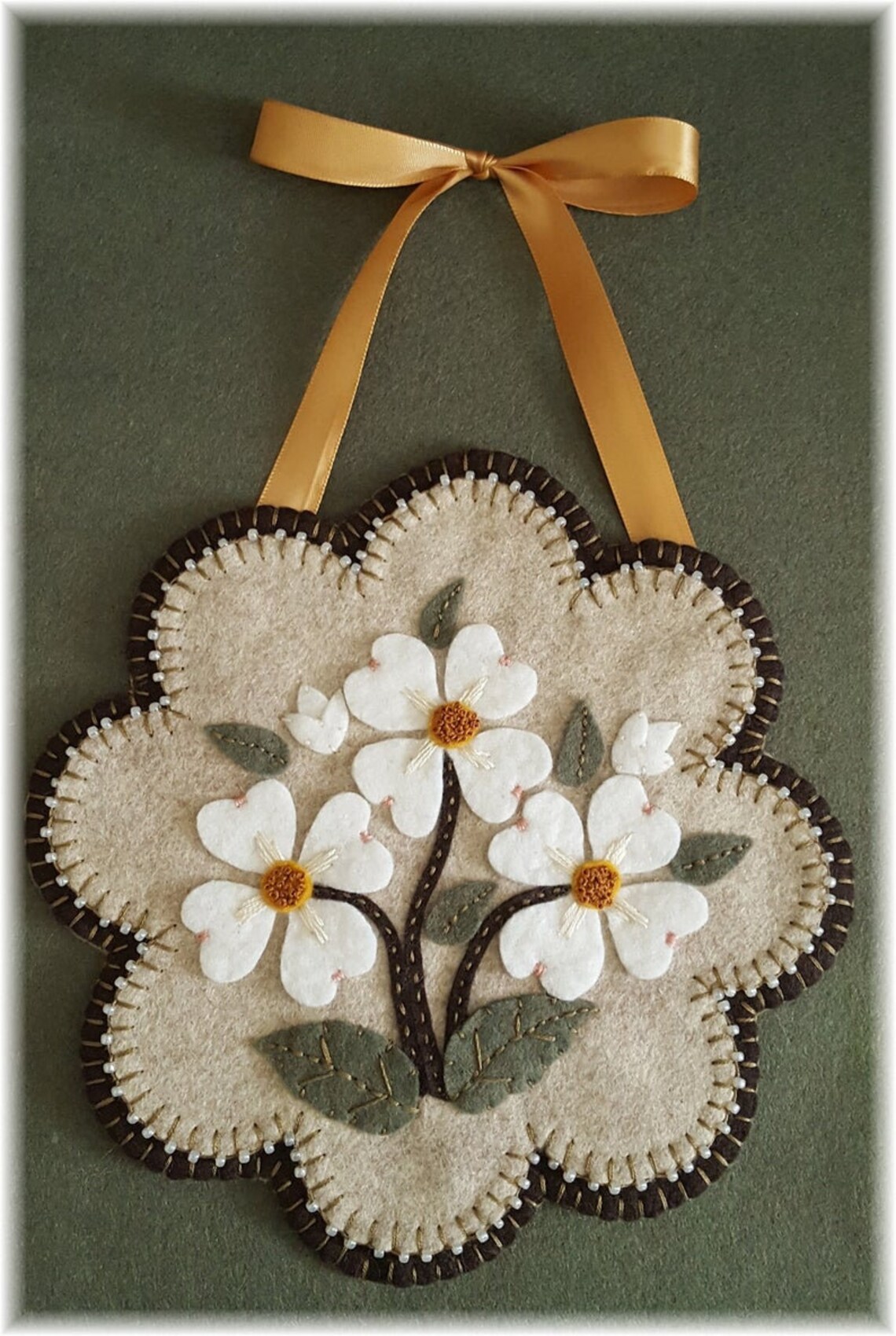 6.75 Wire Open Apple Hanger for Wool Applique Wool Felt | Etsy