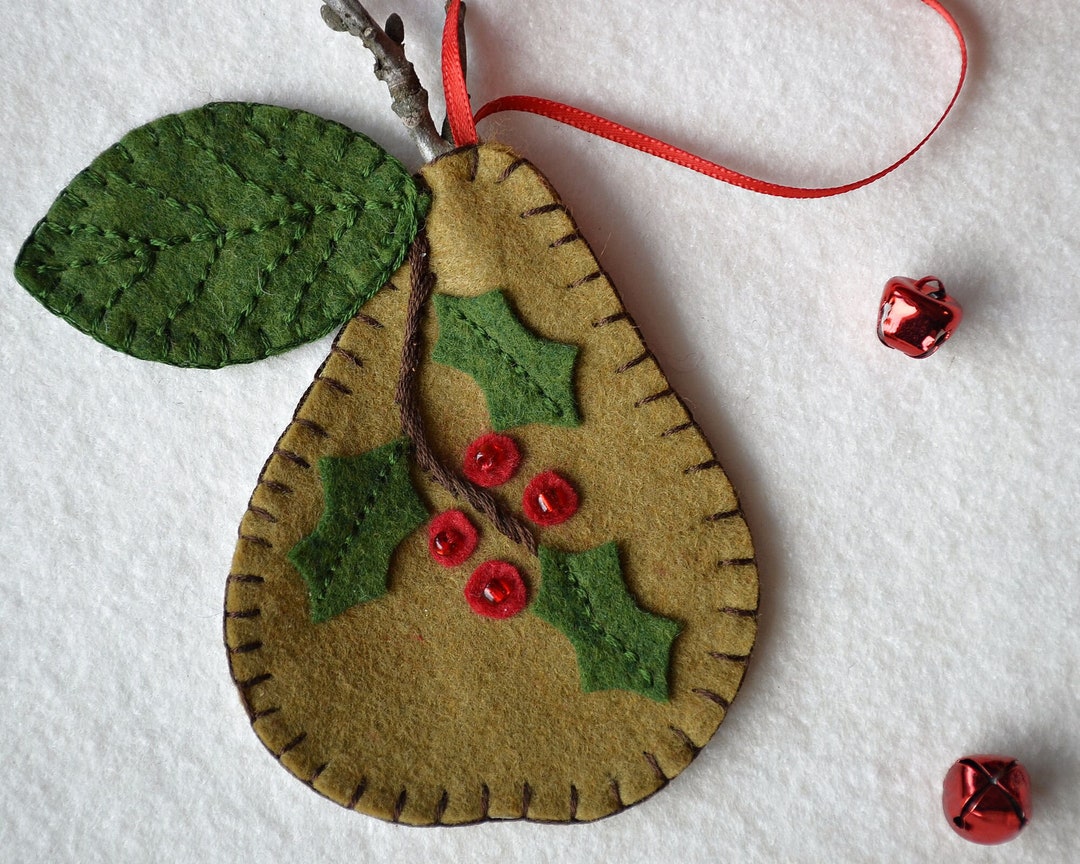 3 CHRISTMAS Pears All Inclusive DIY Ornament Kit Winter Felt Crafts ...