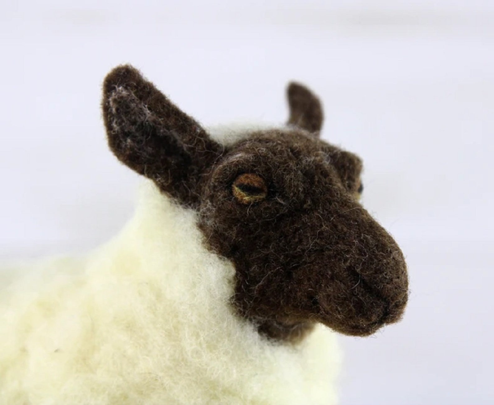 KIT SHELDON the SHEEP Needle Felting Kit, Complete Kit - Etsy