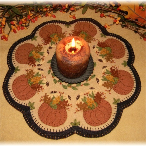 PICKING PUMPKINS Candle Mat Kit Penny Rug Kit Diy Wool Felt - Etsy
