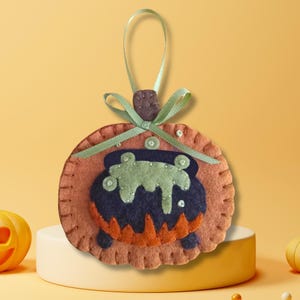 SWEET N SPOOKY All Inclusive Ornament Kit, Penny Lane Primitives ...