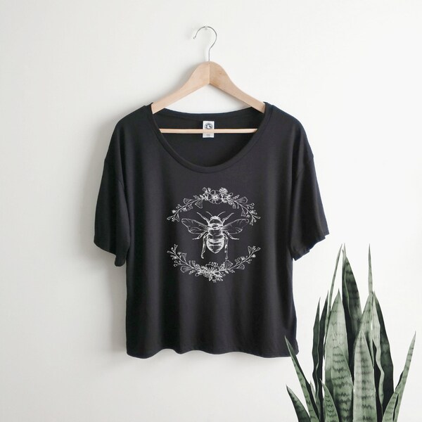 Floral Tee - Etsy