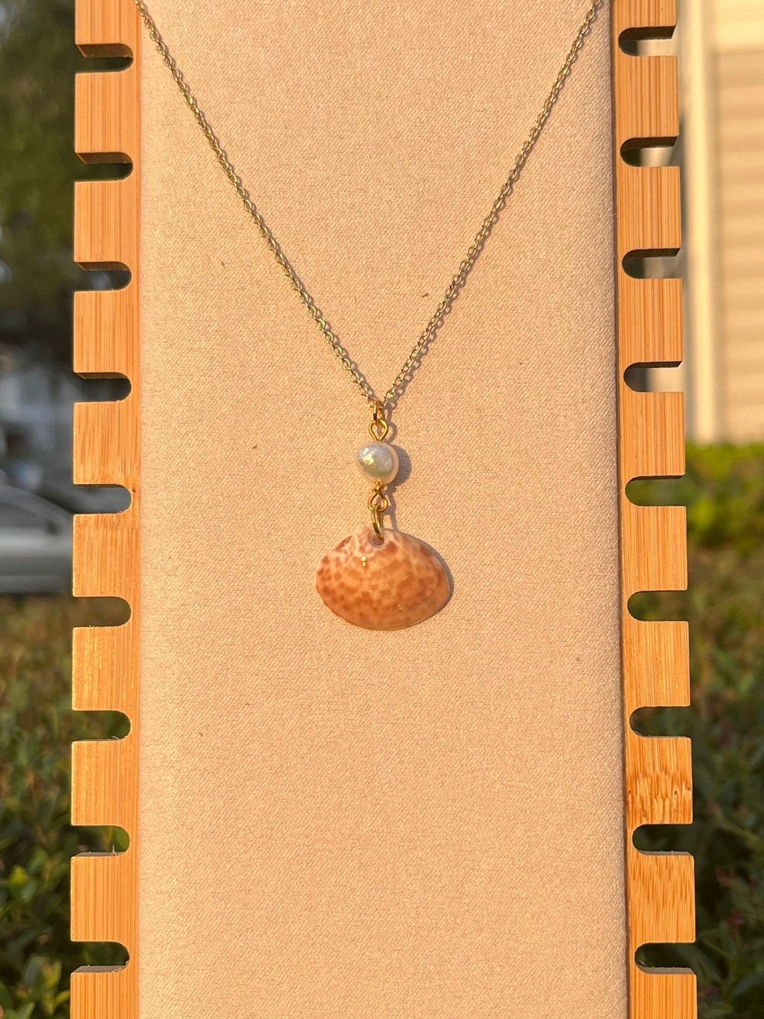 Calico Clam Pearl Necklace - Etsy