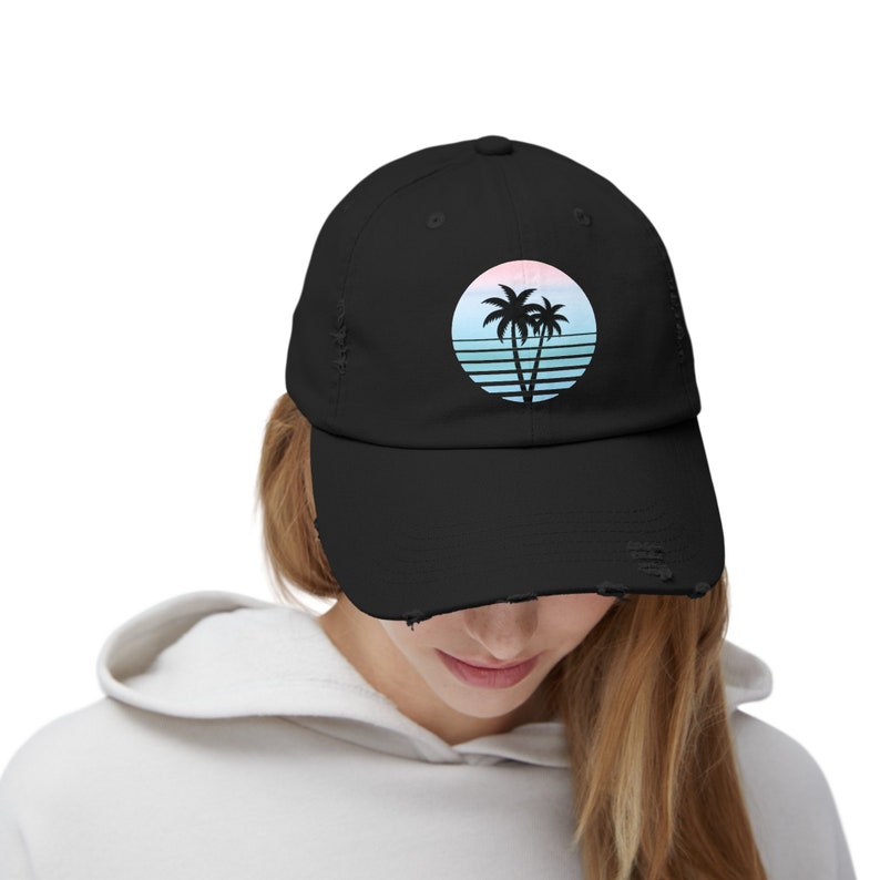 Retro Pastel Vaporwave 90s Aesthetic Summer Beach Black Unisex ...