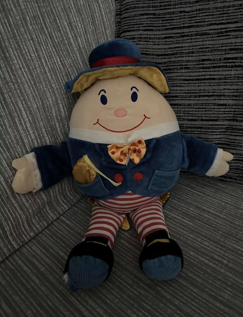 Vintage Boots Tiny Happy Humpty Dumpty Baby Comforter Soft Pram Toy ...