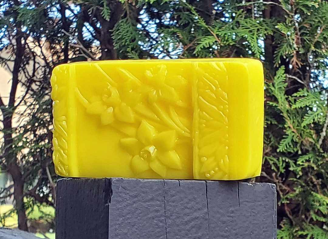 Daffodil Flowers Soap Bar Floral Body Bath Spring Yellow Flower ...