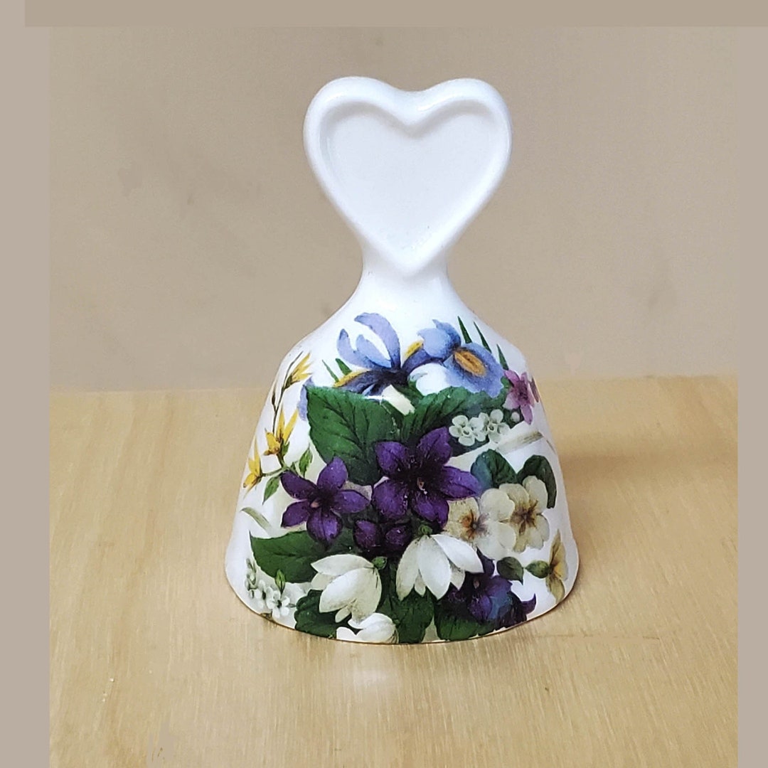 Violets Small Bell With Heart Handle VINTAGE Vtg Made in England Purple ...
