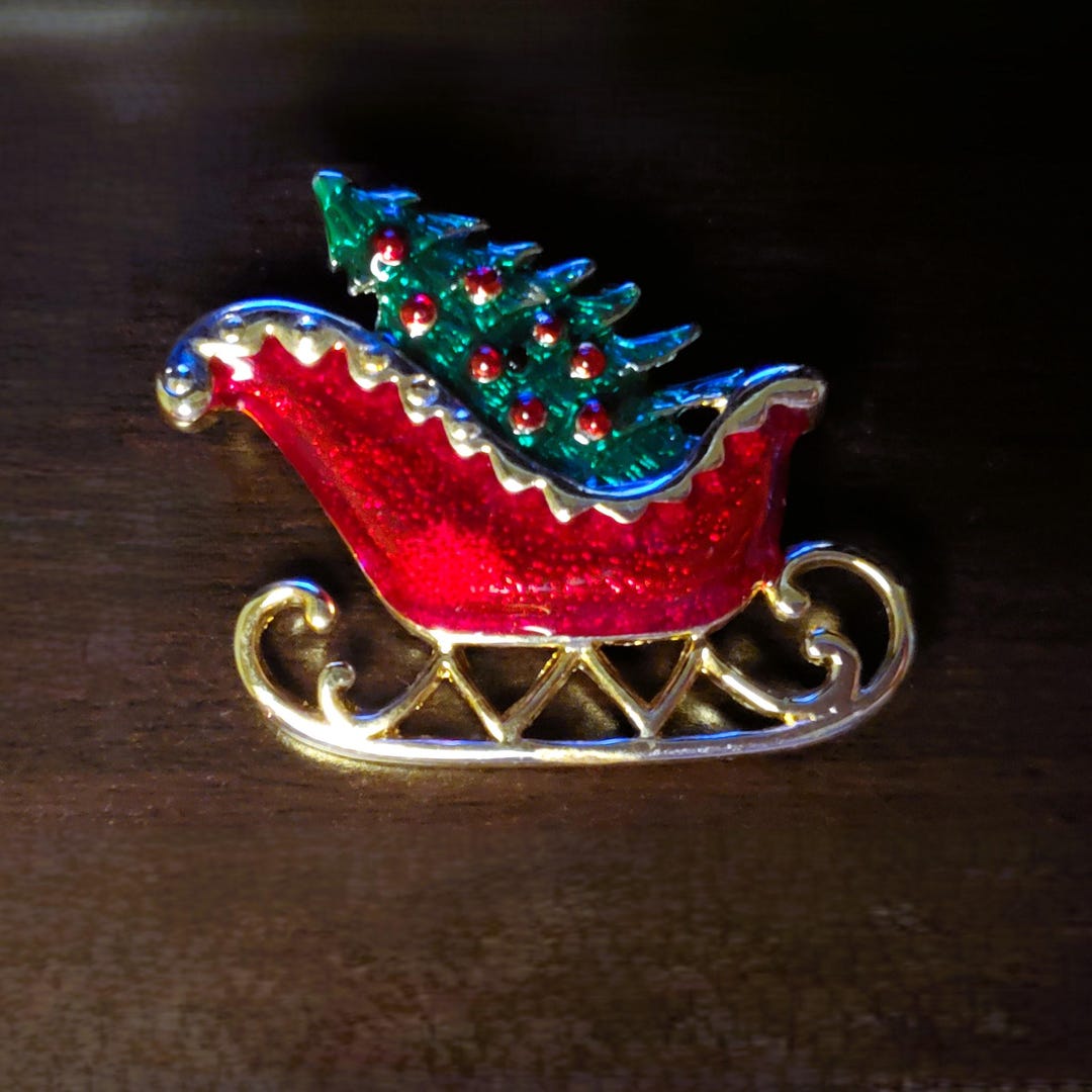 Christmas Tree Sleigh Sled Pin Brooch Red Green Enamel Goldtone VINTAGE ...