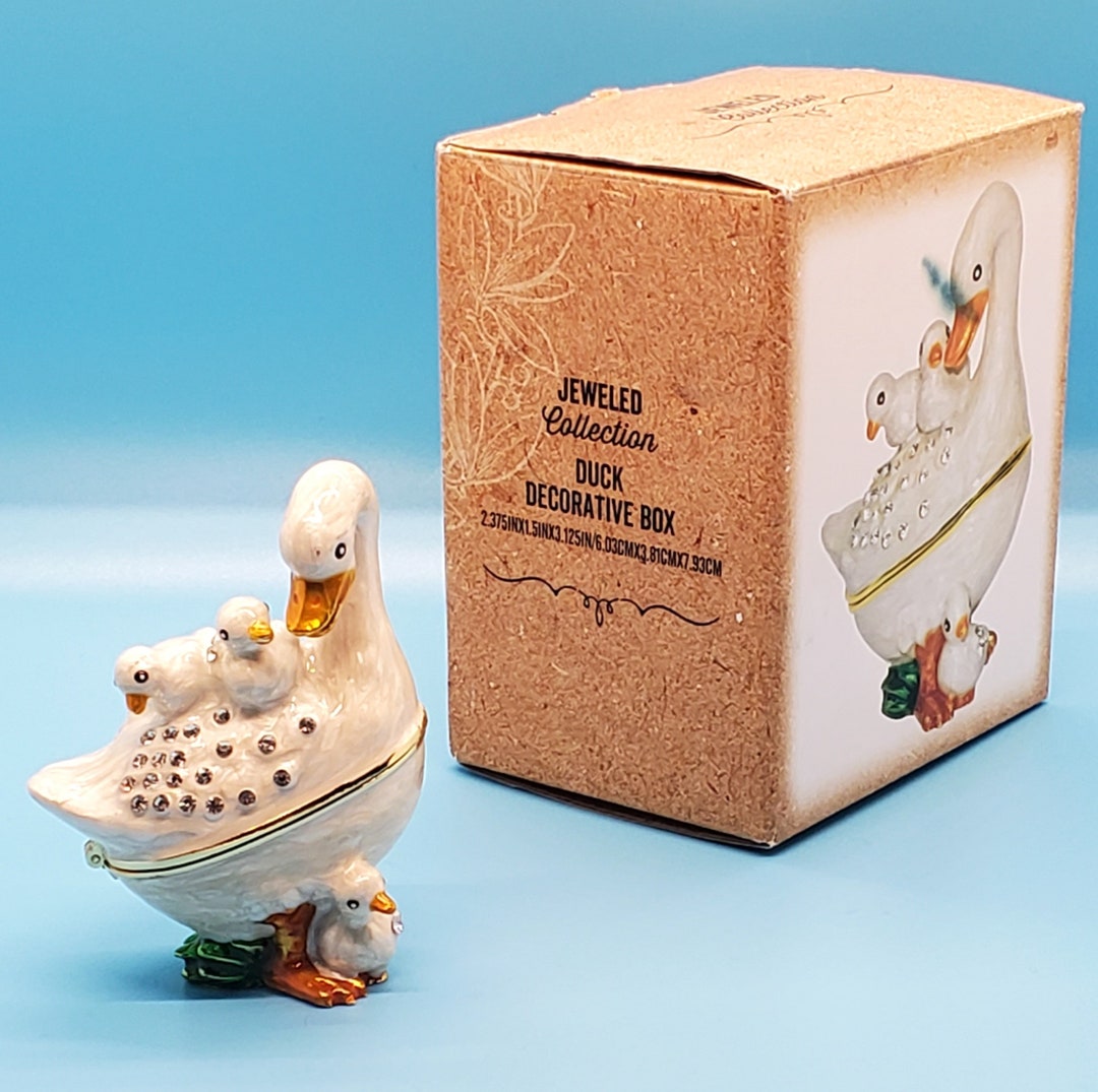 Cracker Barrel White Mother Duck With Ducklings Jeweled Hinged Trinket ...