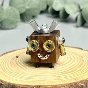 Mini Wooden Steampunk Robot Necklace Decor, Miniature Robotics Keychain ...