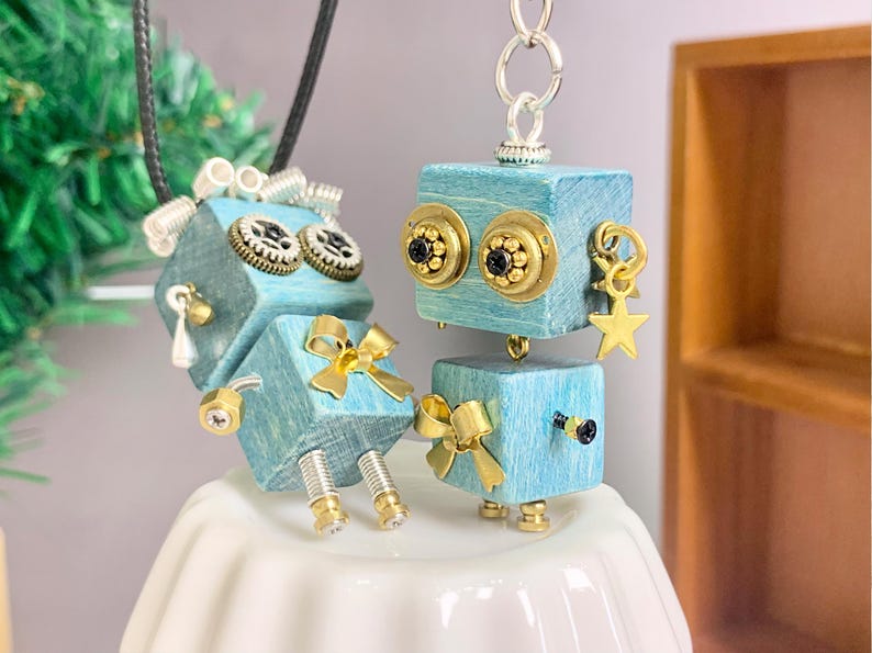 2 Styles Cool Steampunk Robot Cool Keychain Gift, Handmade Unique ...