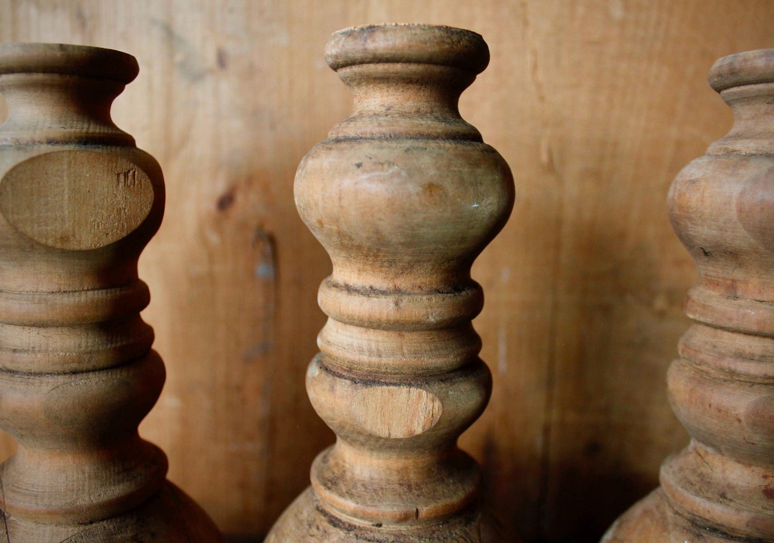 Salvaged Turned Wooden Spindles, Set of 4 Partial Chair Legs ...