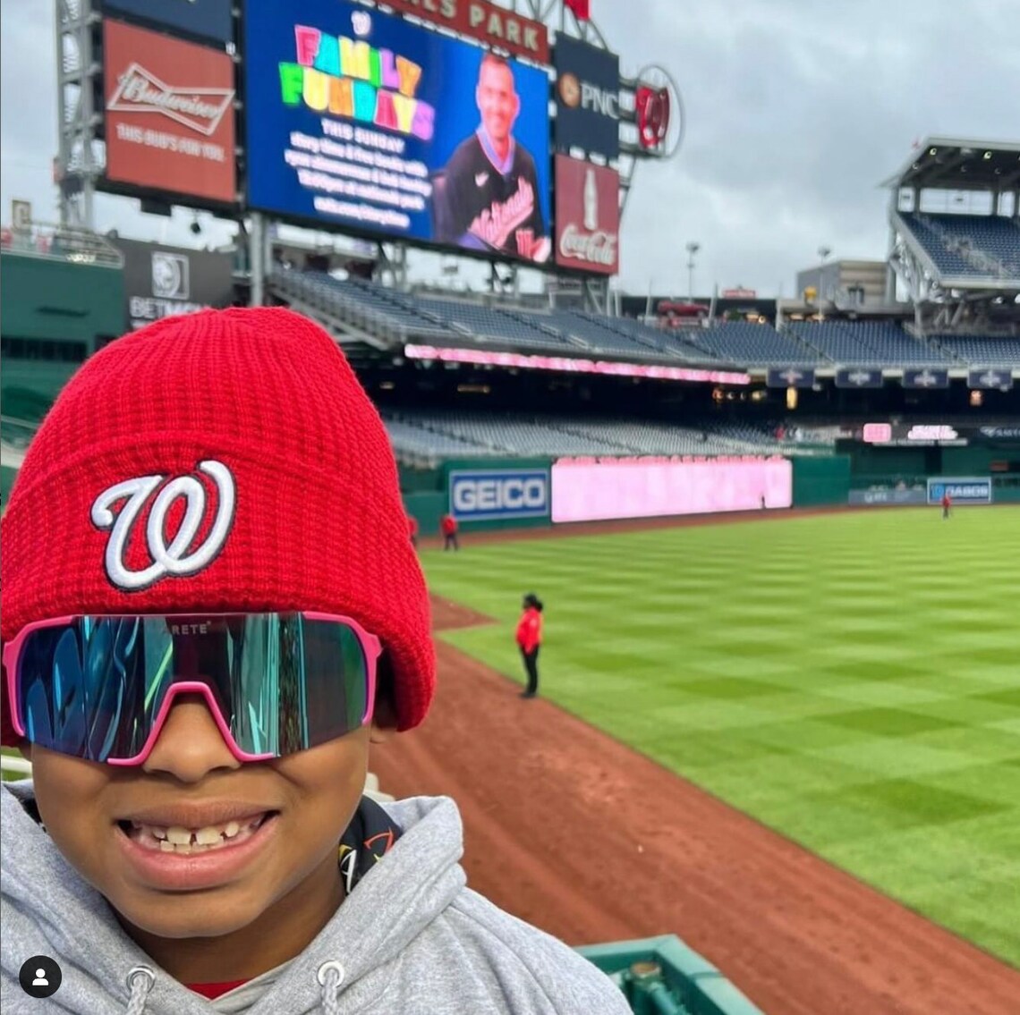 Youth Pink and Blue Baseball Sunglasses | the Party Starter by Arete ...