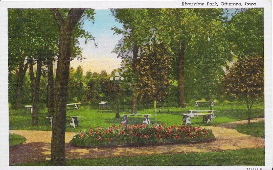Vintage Iowa Postcard Riverview Park Ottumwa Iowa Linen 1940 Gardens ...