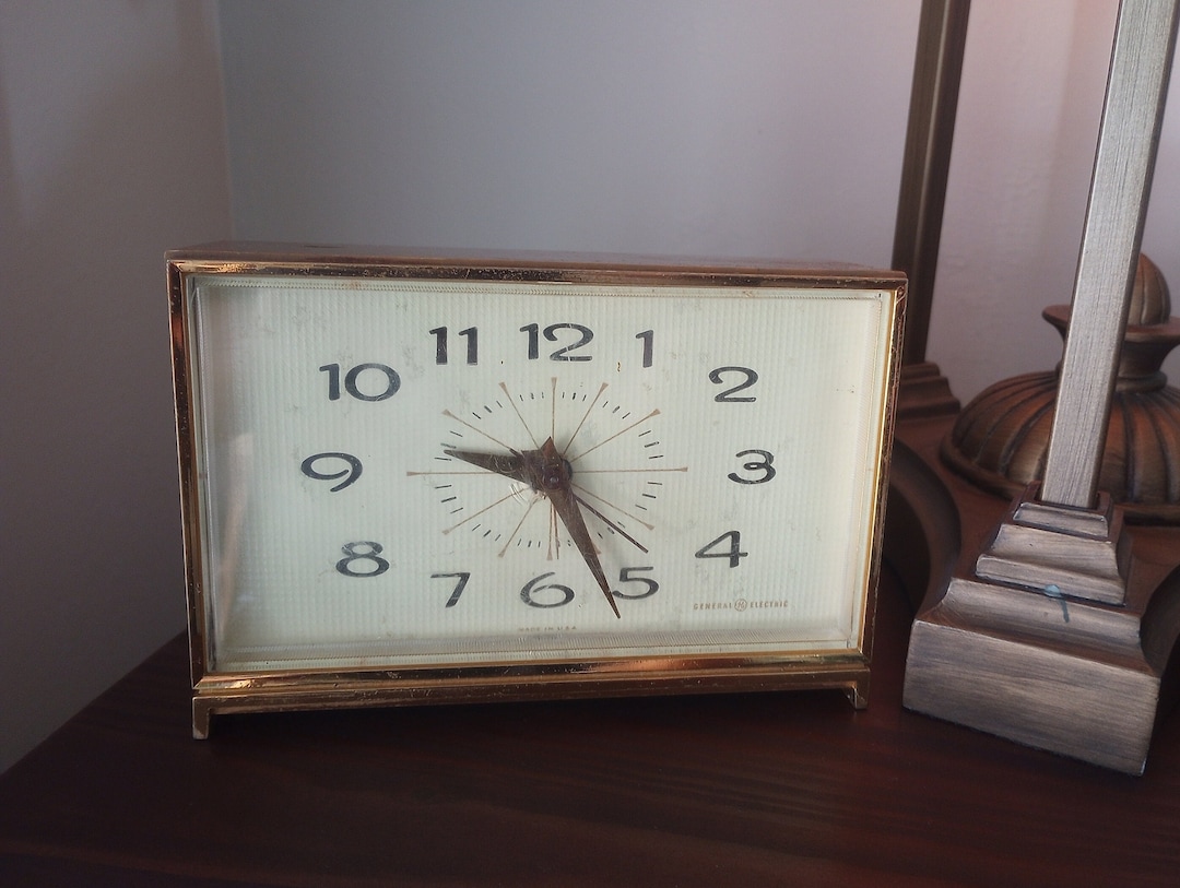 Vintage GENERAL ELECTRIC Alarm Clock Made in USA - Etsy