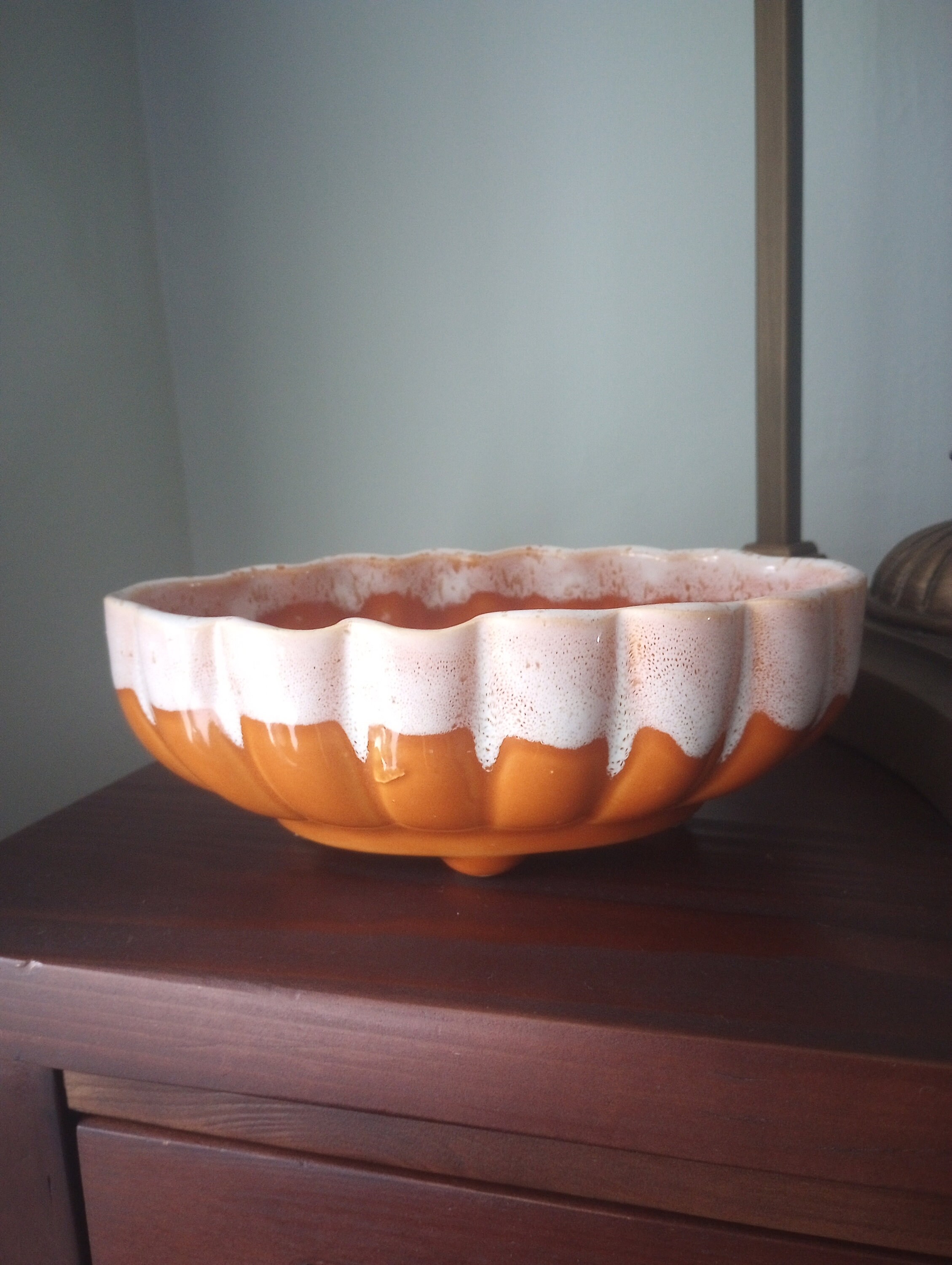 Vintage UNGEMACH Glazed Ceramic Scallop Pottery 907 USA - Etsy