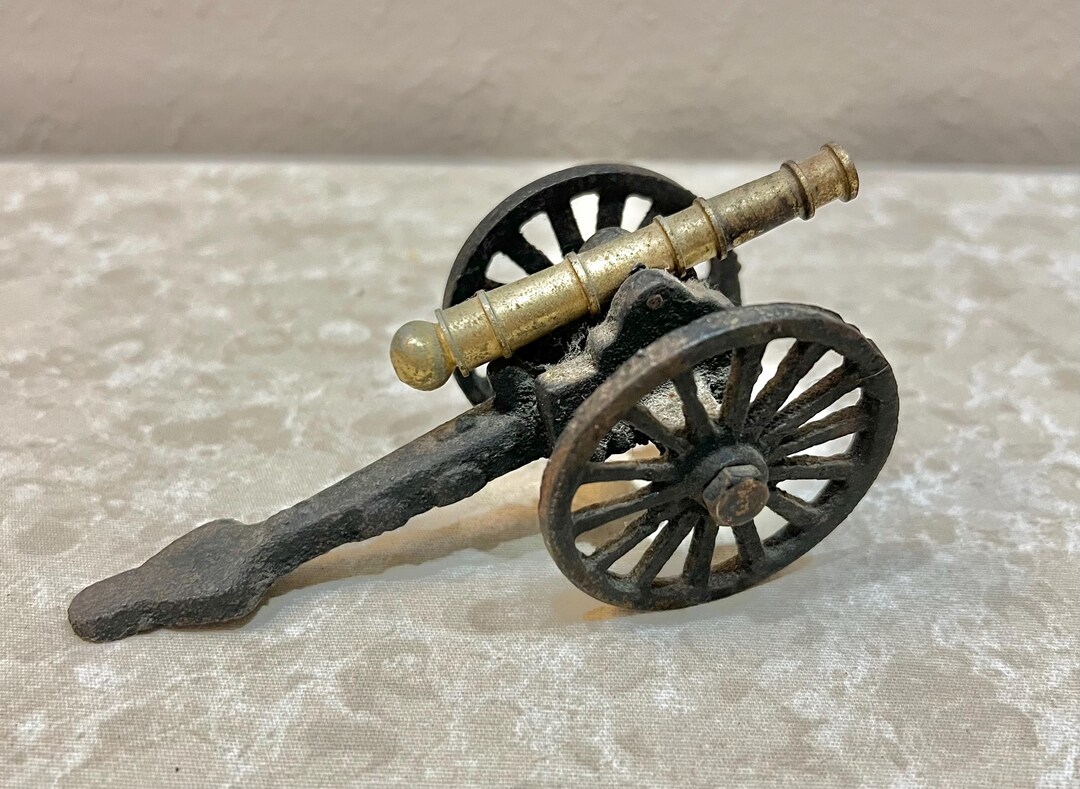 Vintage Cast Iron and Brass Gatling Gun Replica. MCM. Military ...