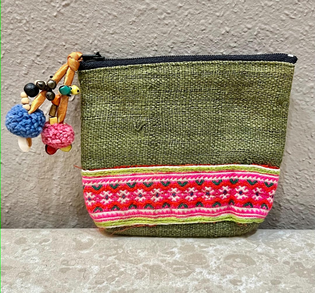 Vintage Thai Handmade Green Hemp Coin Purse. Fabric Accent. Zipper ...
