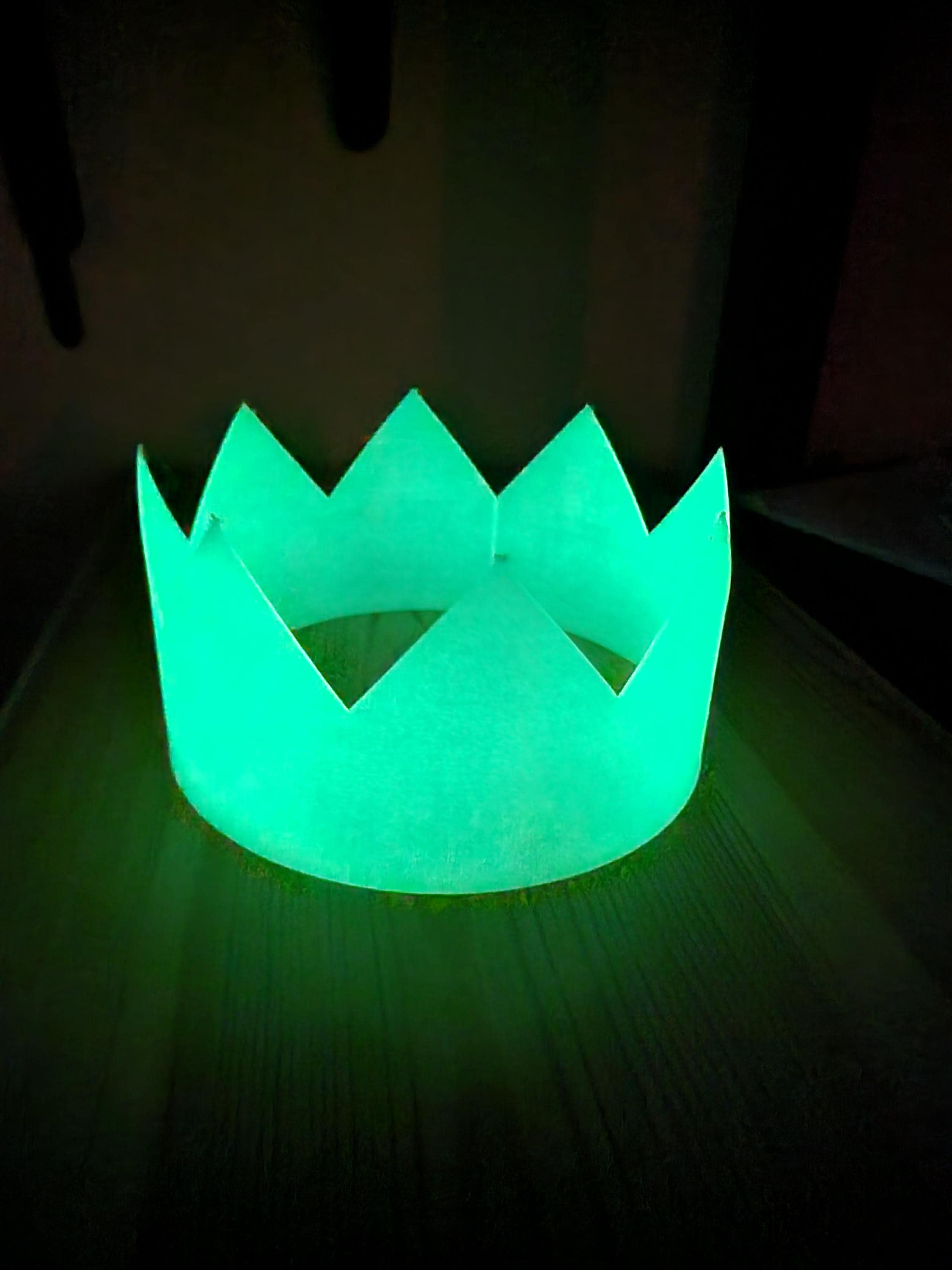 Runescape Party Hat STL File: 3D Print Your Own - Etsy