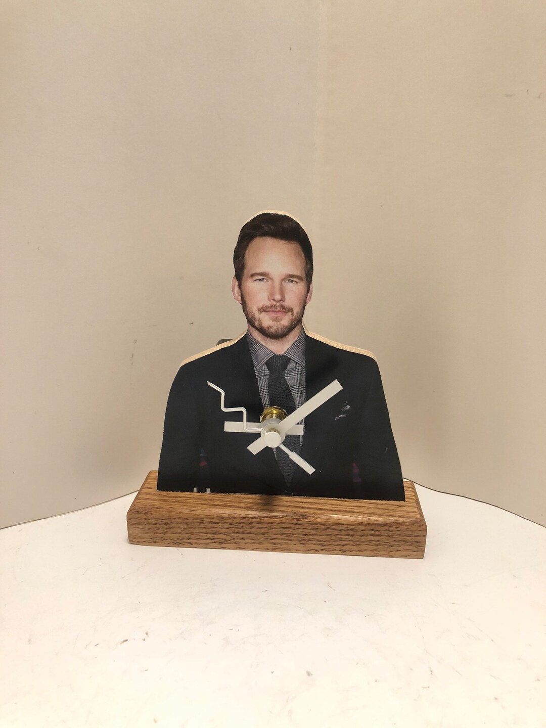 Chris Pratt Clock - Etsy