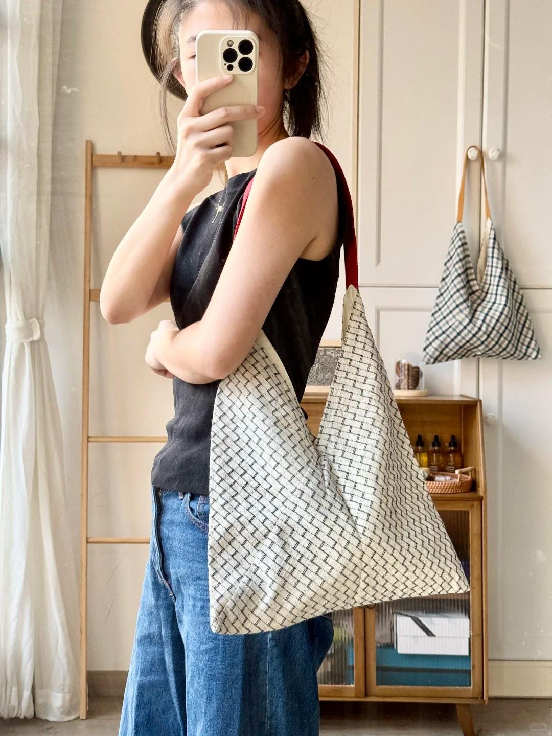 Easy Triangle Tote Bag Sewing Pattern, Triangle Shoulder Bag Pattern Video Tutorial, Summer Bag ...