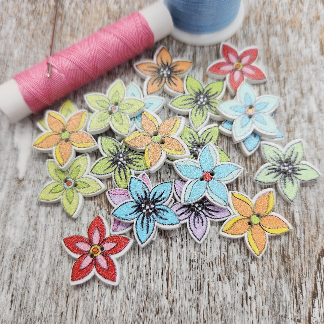 Floral Wooden Buttons, Flower Shaped Buttons, Novelty Wood Buttons, Spring Crats Buttons, 20mm ...