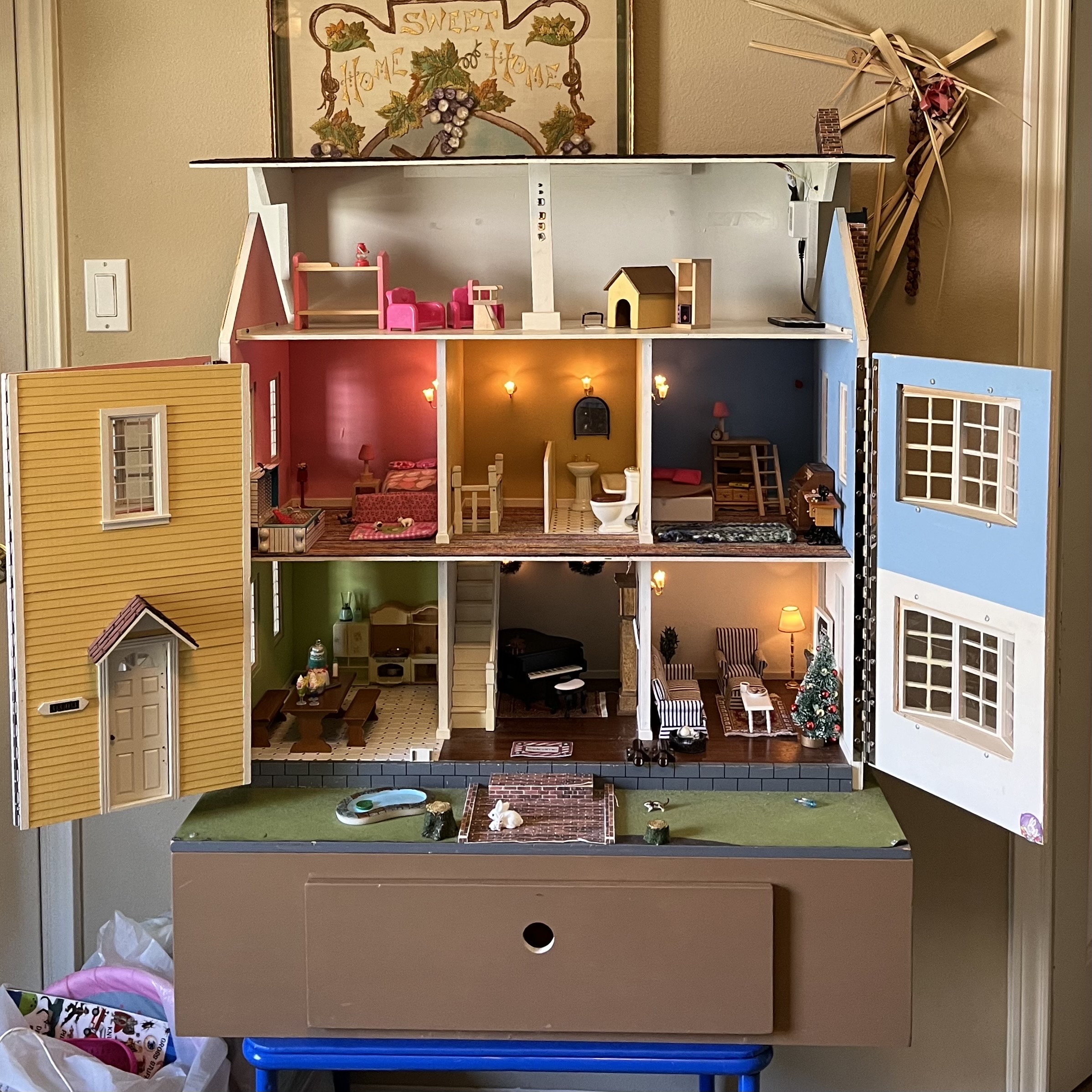 Cute Custom Dollhouse for Granddaughter - Etsy