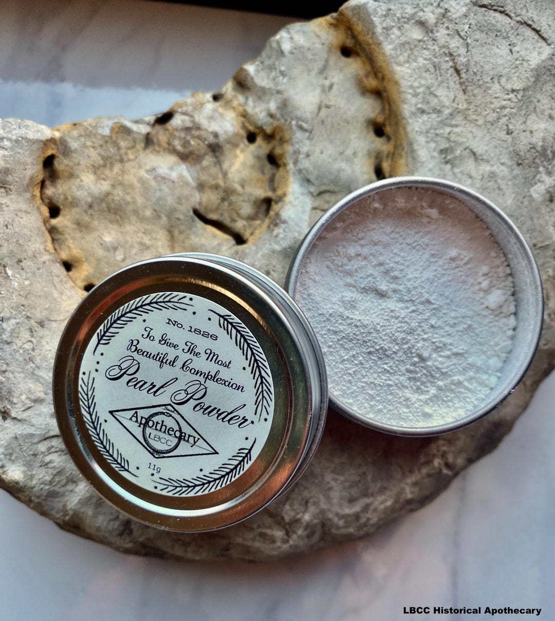 100% Natural Pearl Face Powder: Regency Victorian Makeup - Etsy