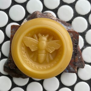 DIY Pure Beeswax Rounds Historical Crafting Honey Bee Molded Wax Rounds ...