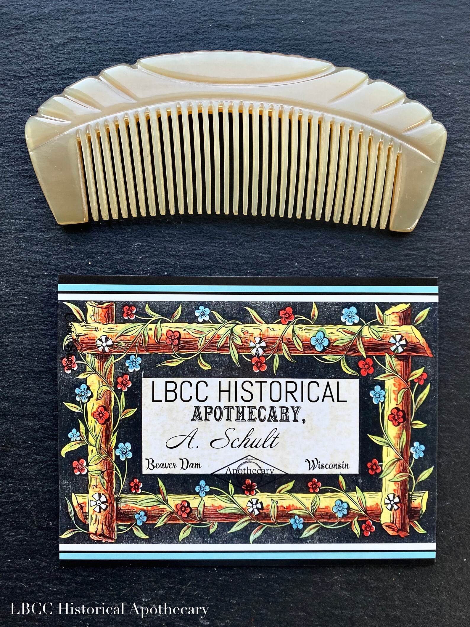 Art Deco Horn Comb Narrow-toothed Comb Vintage Vanity 1920's 1930's ...