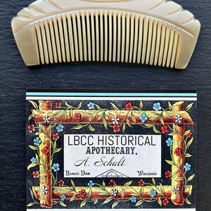 Art Deco Vintage Small Toothed Horn Comb Marcel Wave Hairstyle 1920's ...
