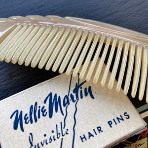 Art Deco Vintage Small Toothed Horn Comb Marcel Wave Hairstyle 1920's ...
