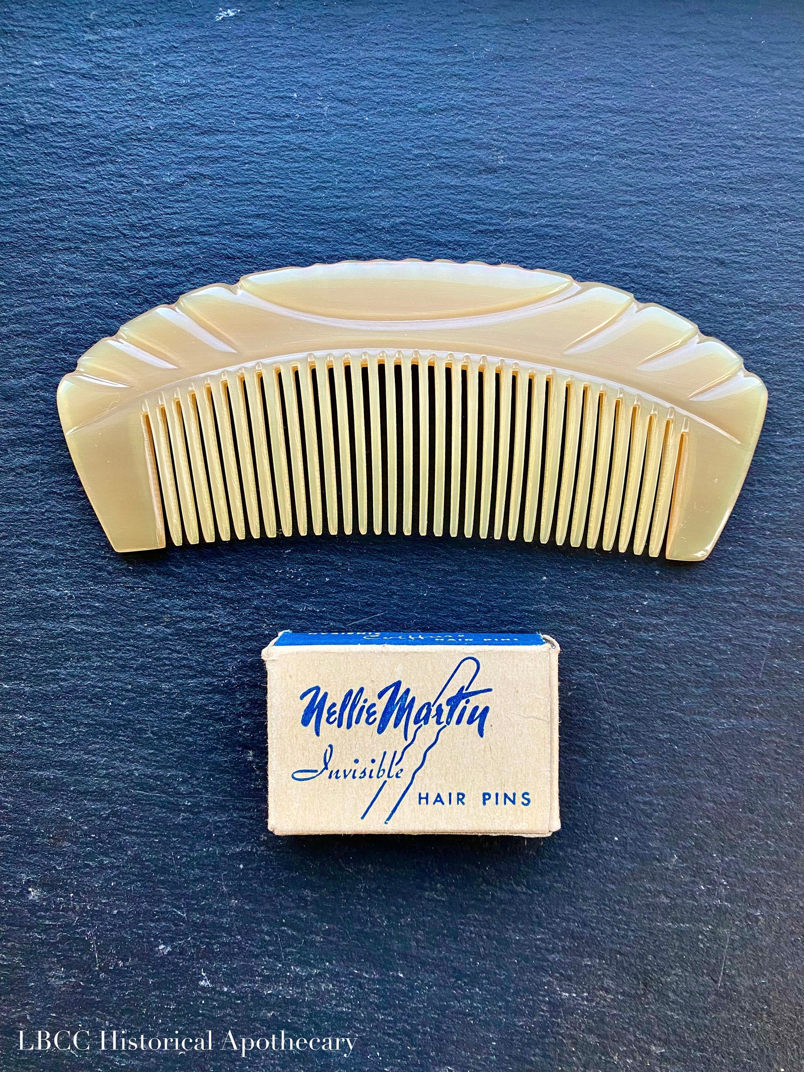 Art Deco Horn Comb Narrow-toothed Comb Vintage Vanity 1920's 1930's ...