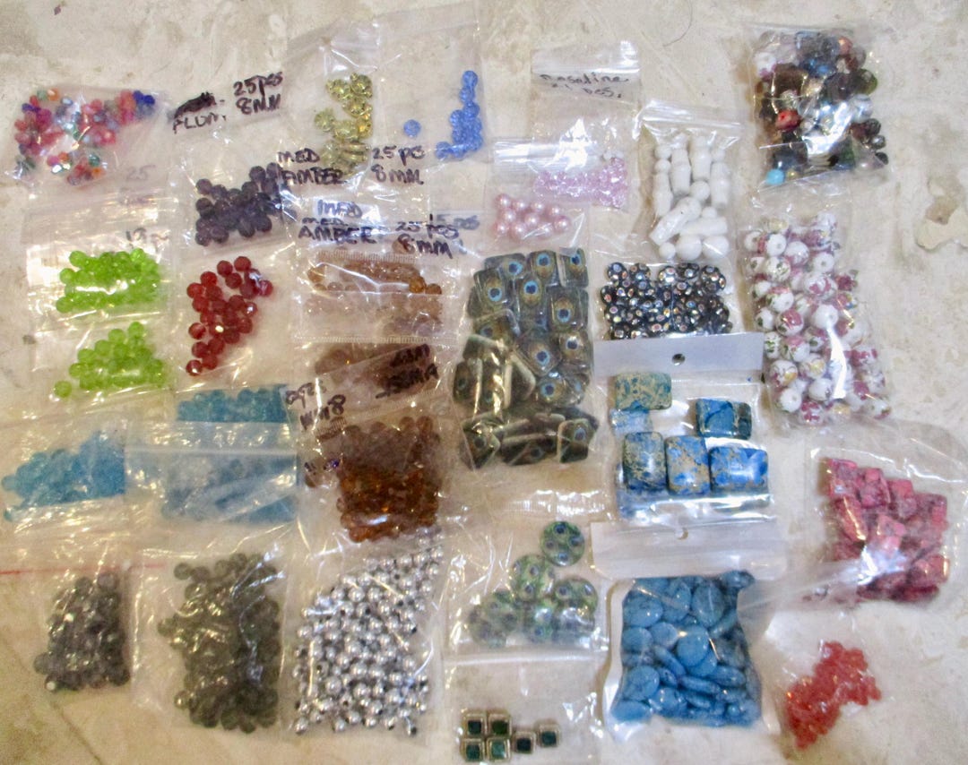 DESTASH Lot of Assorted Beads - Crystal Glass Acrylic and Stone Beads ...