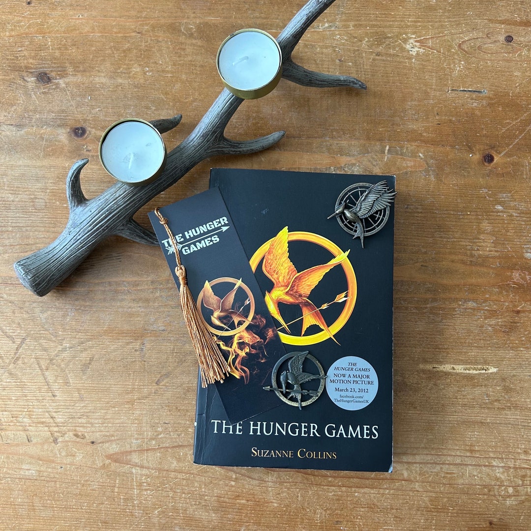 The Hunger Games Bookmark Dystopian Film Merchandise Mockingjay Fantasy ...
