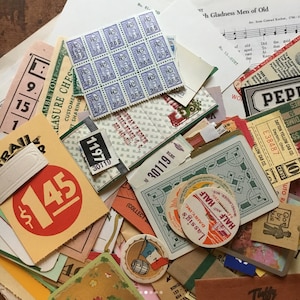 Vintage Ephemera Pack - Set of 30 Assorted Pieces - Mixed Media Paper ...