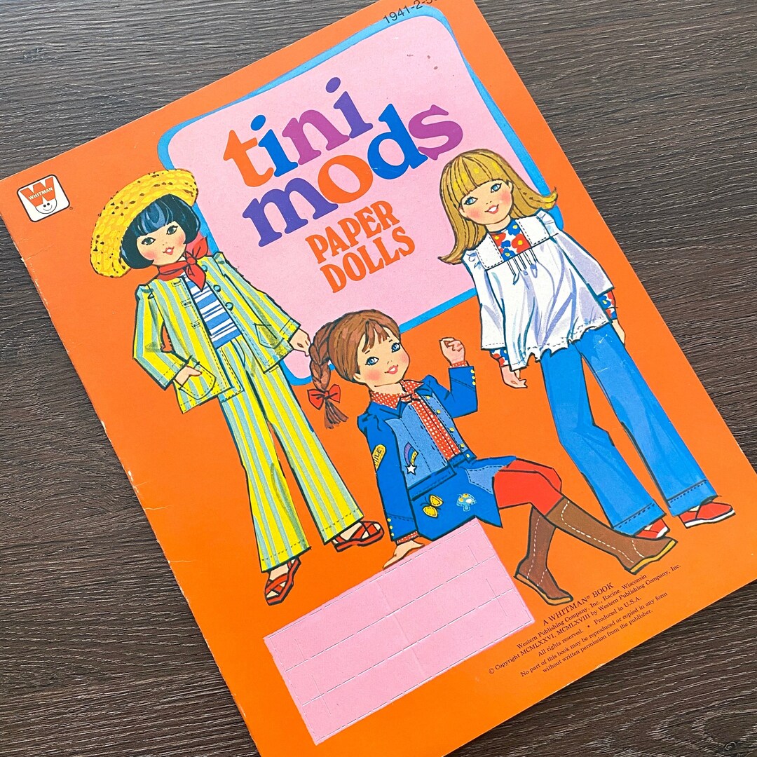 Vintage Unused Tini Mods Paper Doll Book Uncut Fashion Ephemera