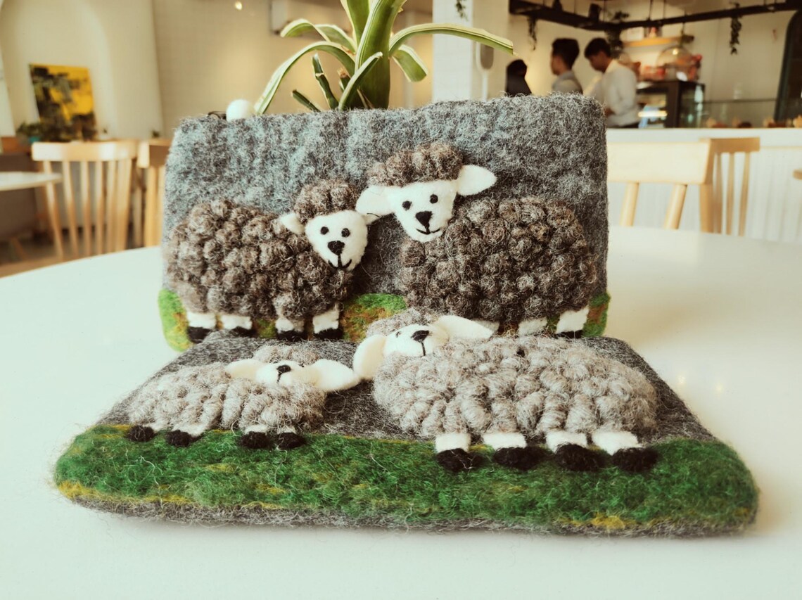 Merino Wool Felt Sheep Purse - Small Embroidered Coin Pouch – Eco ...