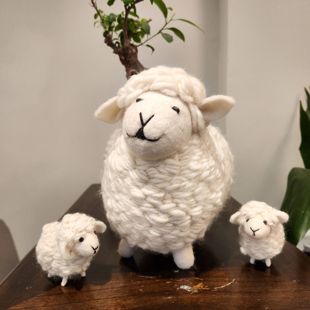 Large Felted Sheep – Figurine Mouton En Laine – Handmade Merino Wool ...