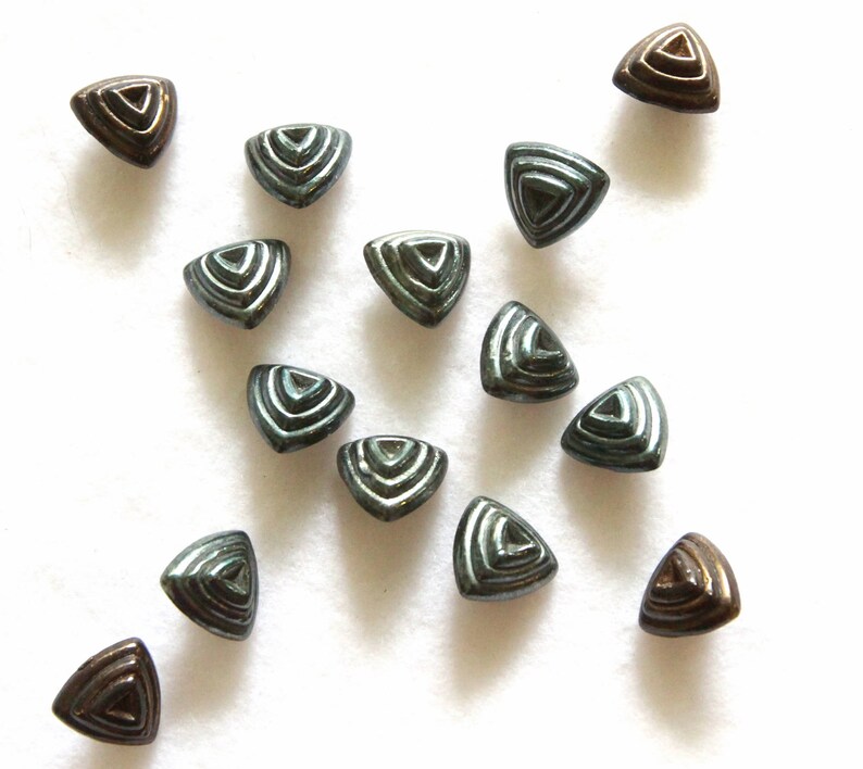 Plastic Triangle Buttons Craft Buttons Triangular Buttons - Etsy