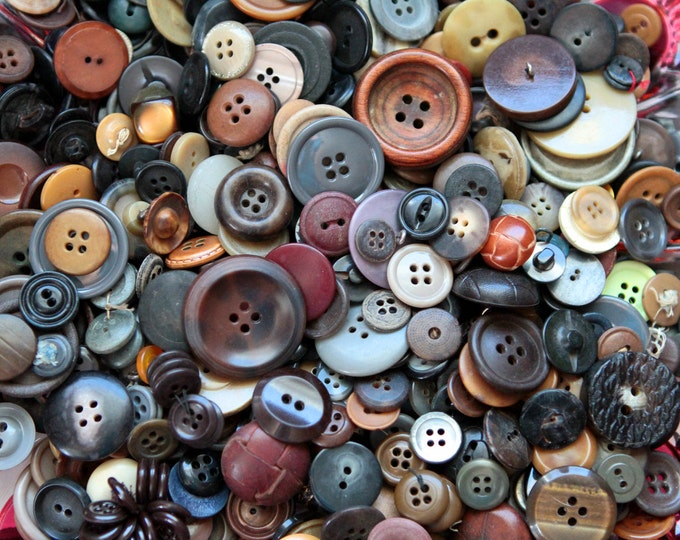 Pound of Primitive Buttons, Vintage Button Lot, Bulk Buttons, Bulk ...