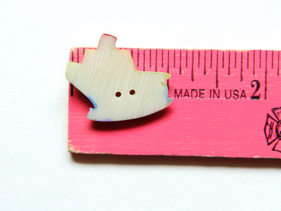 Boat Button Boat Goofy Button Tugboat Realistic Button - Etsy