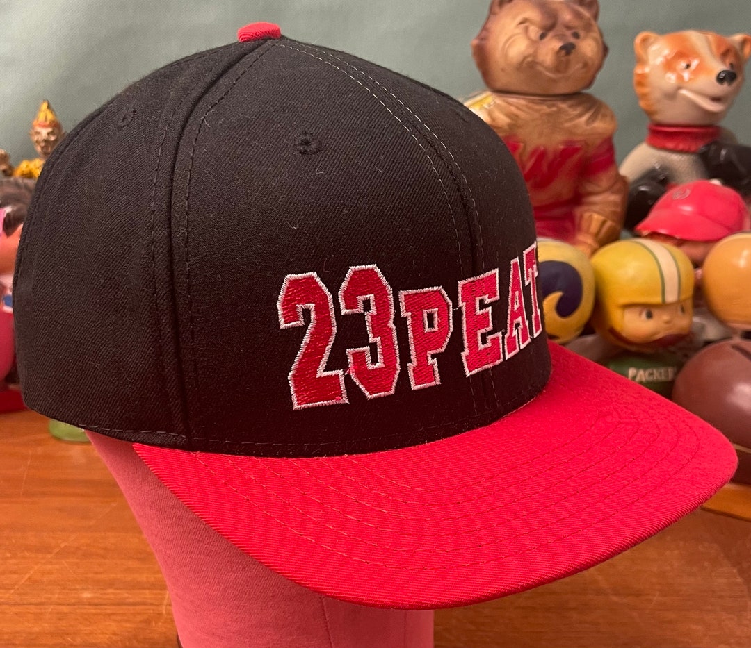 Chicago Bulls / Michael Jordan 23peat Snapback Hat • 1990s • Twill ...