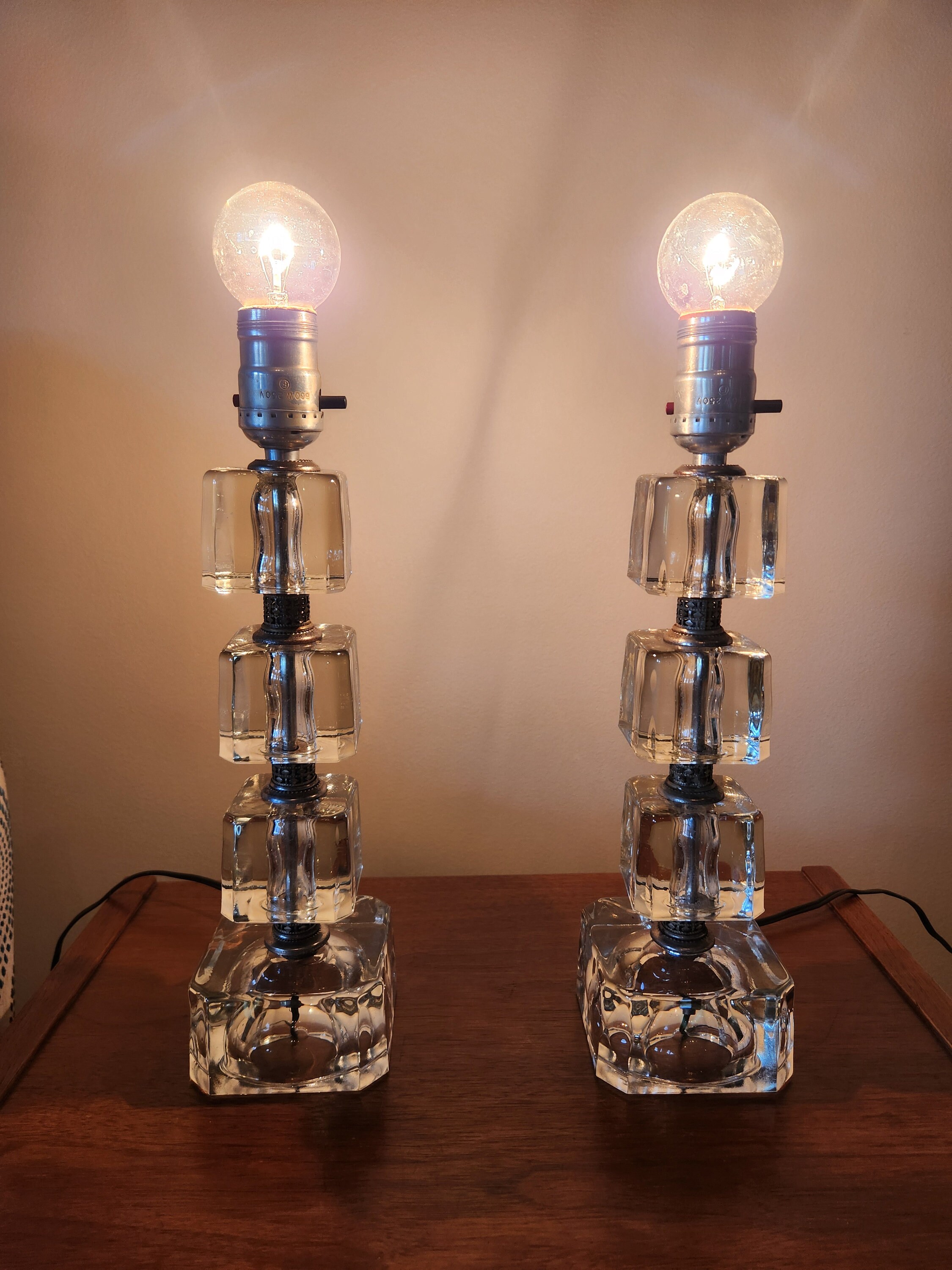 Pair of Mid Century Lucite Lamps - Etsy