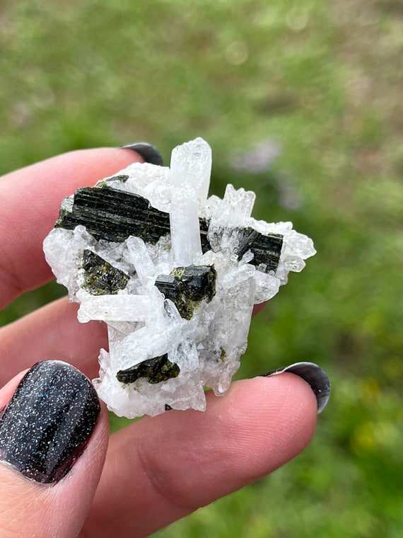Epidote in Quartz Cluster Fairy Dust Secondary Growth Mineral - Etsy