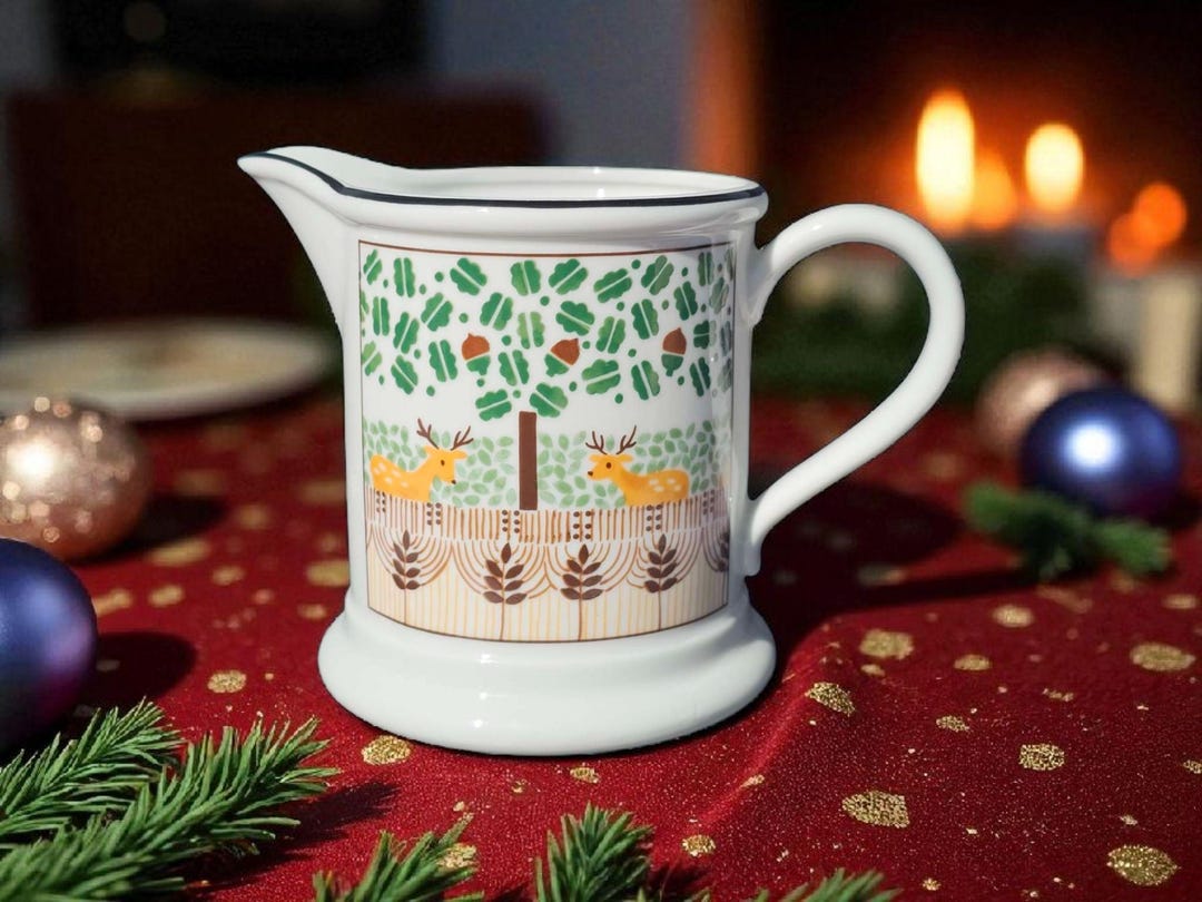 ADORABLE Vintage Christmas Jug With Deer * Christmas Parties * Gravy ...