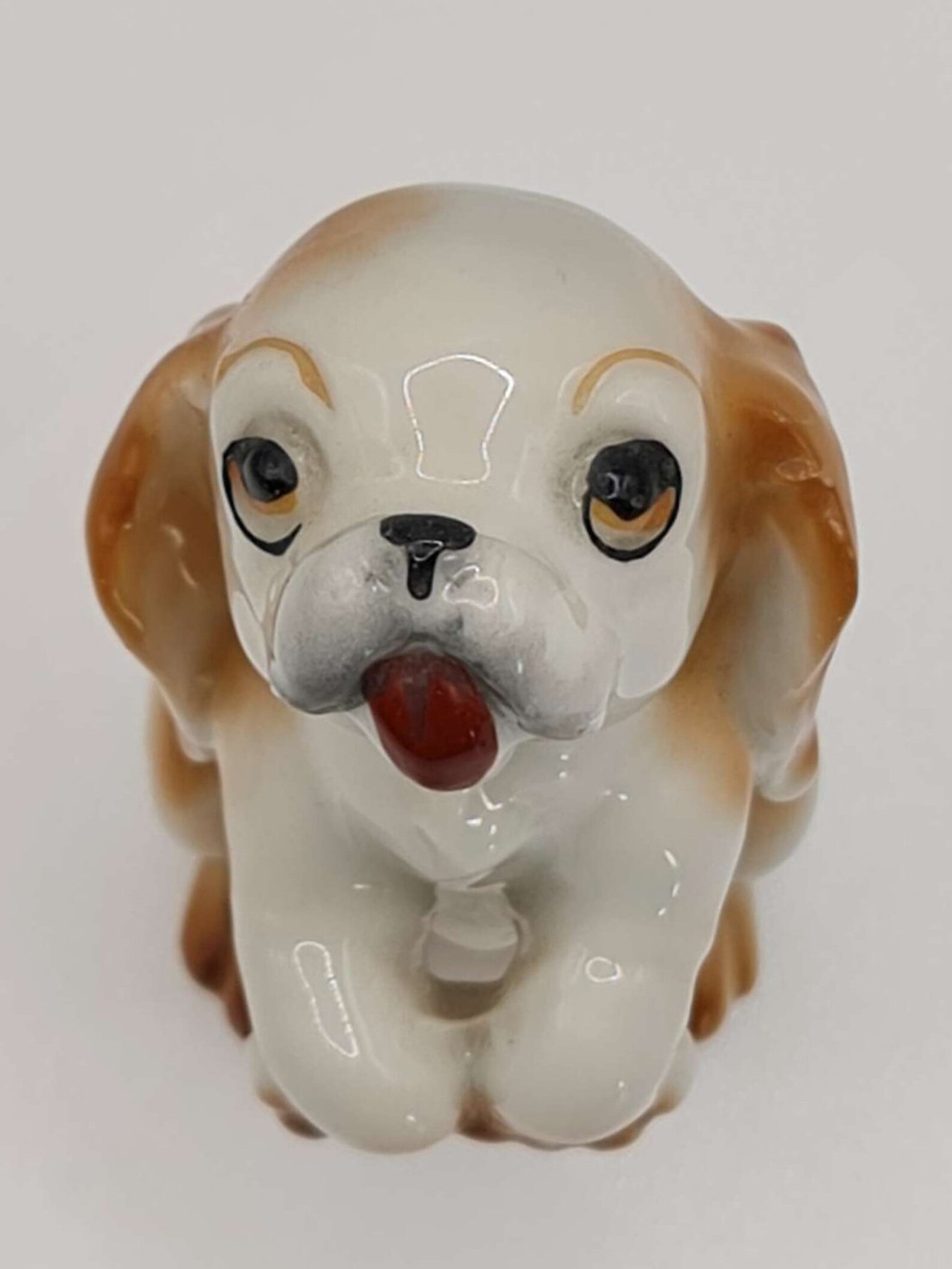 Vintage Dog Figurine | Super Cute & Collectible Begging Dog! King ...
