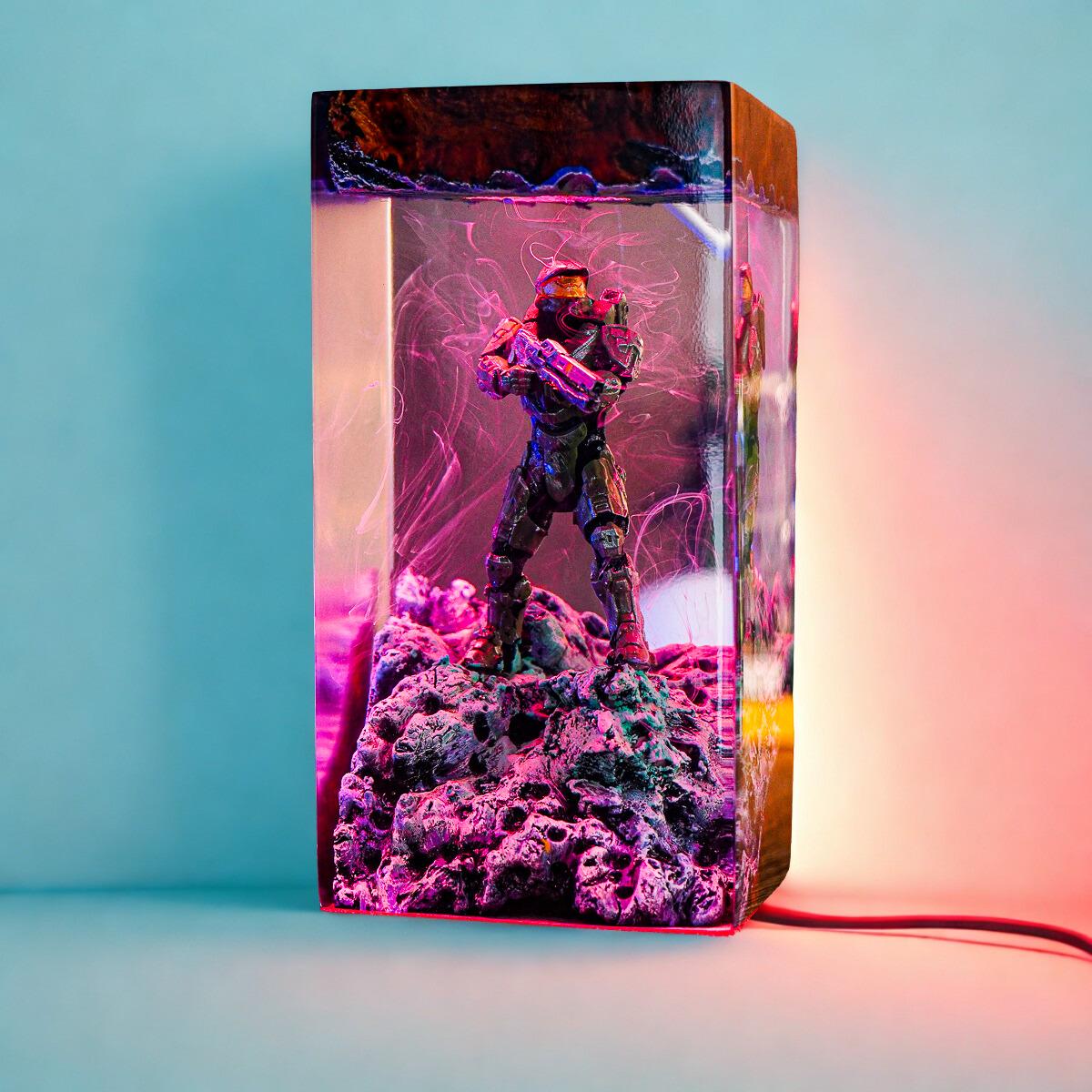 NEW M4ster Ch|ef Resin Lamp – Hal/o |nfinite Inspired LED Diorama Light ...